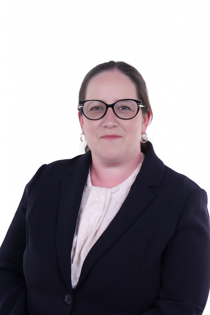 Elizabeth de Cruz | Nockolds